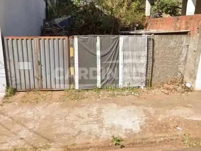 Terreno / Lote para Venda em São Carlos/SP Cidade Jardim