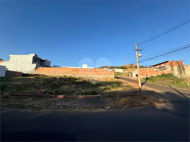 Terreno / Lote para Venda em São Carlos/SP Jardim das Torres Prolongamento