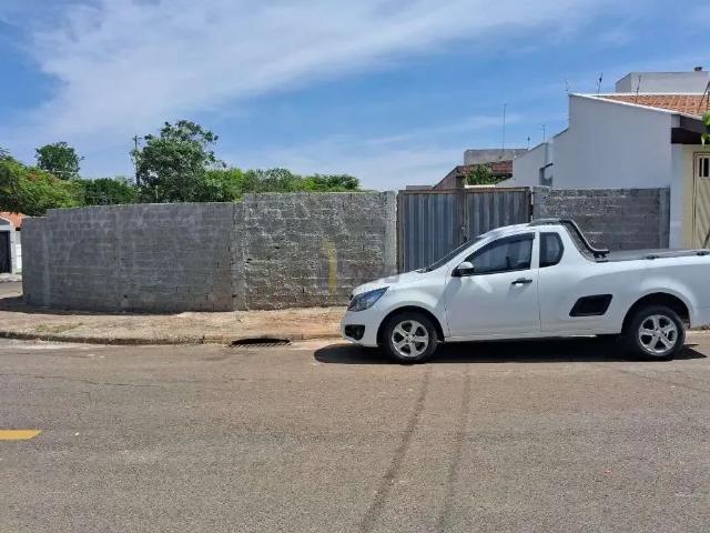 Terreno / Lote para Venda em São Carlos/SP Jardim Embaré