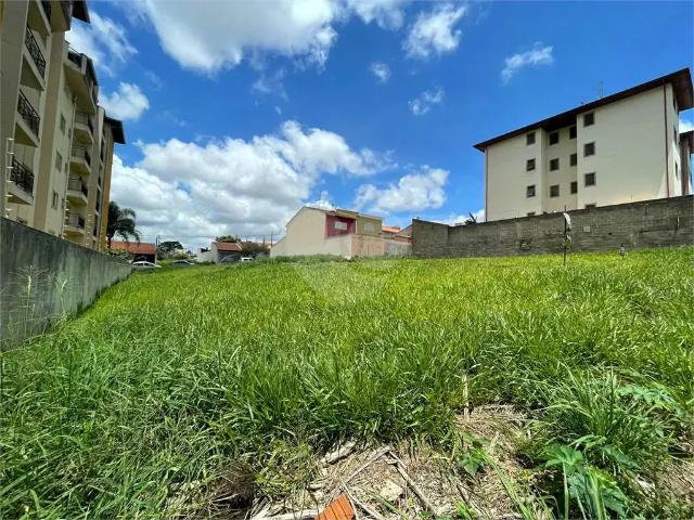 Terreno / Lote para Venda em São Carlos/SP Jardim Gibertoni