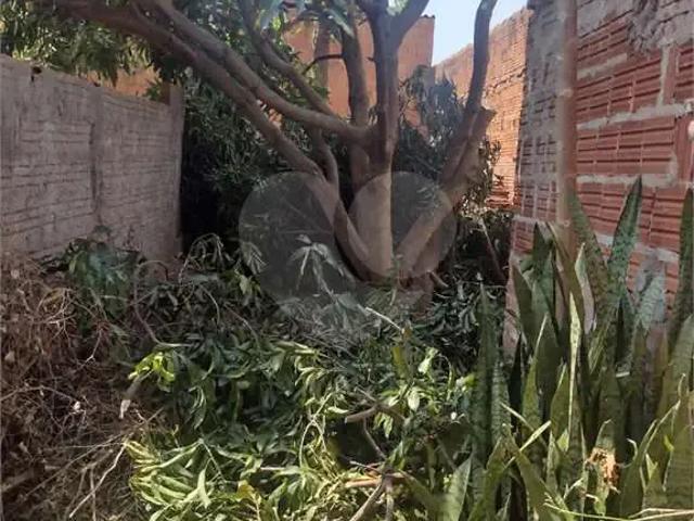 Terreno / Lote para Venda em São Carlos/SP Jardim Pacaembu