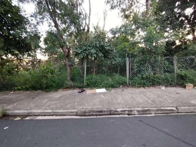 Terreno / Lote para Venda em São Carlos/SP Jardim Social Belvedere