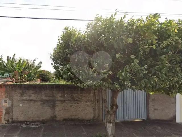 Terreno / Lote para Venda em São Carlos/SP Jardim Tangará