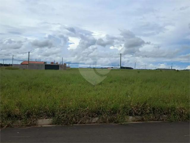 Terreno / Lote para Venda em São Carlos/SP Jardins do Porto