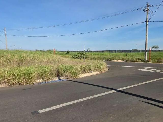 Terreno / Lote para Venda em São Carlos/SP Jardins do Porto