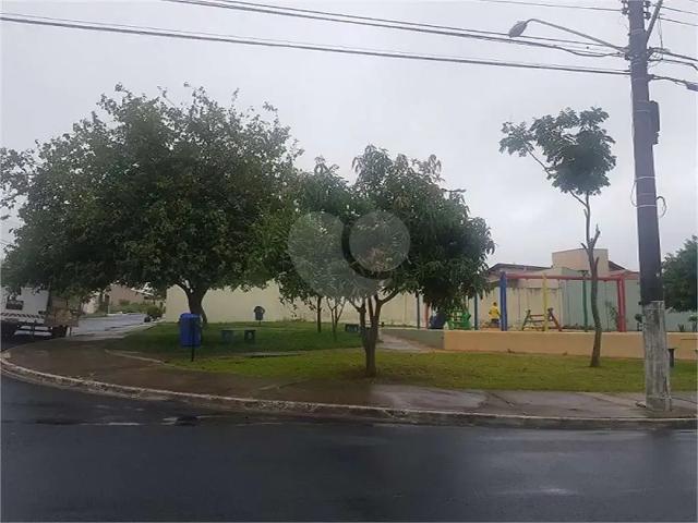 Terreno / Lote para Venda em São Carlos/SP Parque dos Timburis