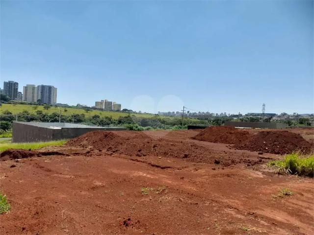 Terreno / Lote para Venda em São Carlos/SP Residencial Salto do Monjolinho