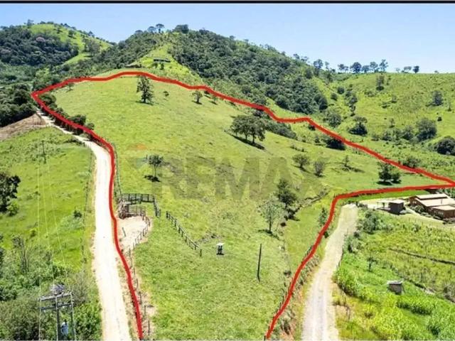 Terreno / Lote para Venda em São Bento do Sapucaí/SP Centro