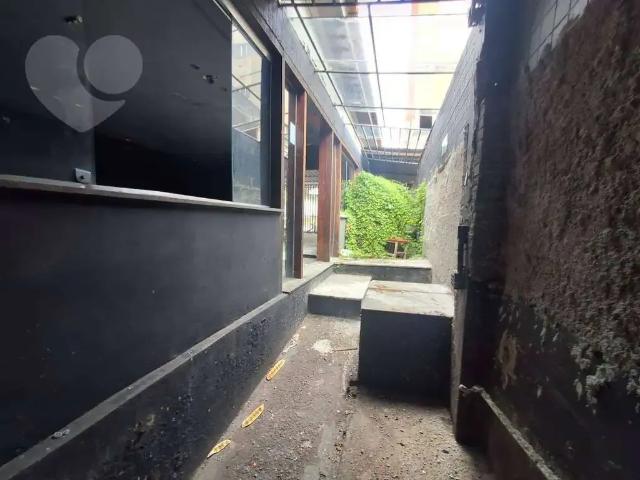 Terreno / Lote para Venda em São Gonçalo/RJ Parada 40