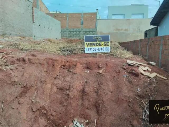 Terreno / Lote para Venda em São João da Boa Vista/SP Jardim dos Jacarandás Fase 1
