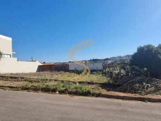 Terreno / Lote para Venda em São José do Rio Pardo/SP Jardim Margarida