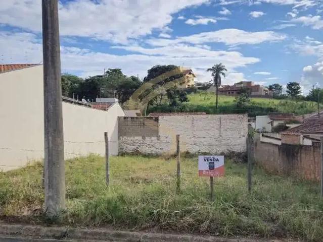 Terreno / Lote para Venda em São José do Rio Pardo/SP Jardim São José
