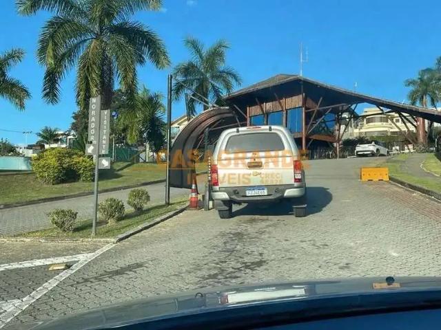 Terreno / Lote para Venda em São José dos Campos/SP Condomínio Residencial Jaguary