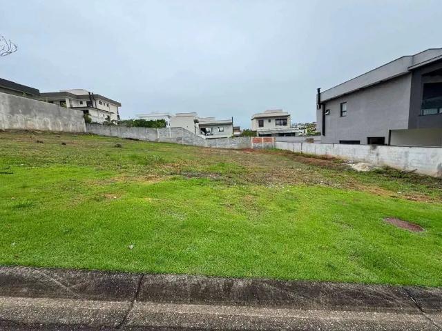 Terreno / Lote para Venda em São José dos Campos/SP Condomínio Residencial Monaco
