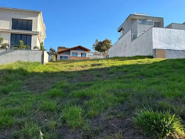 Terreno / Lote para Venda em São José dos Campos/SP Condomínio Residencial Monaco