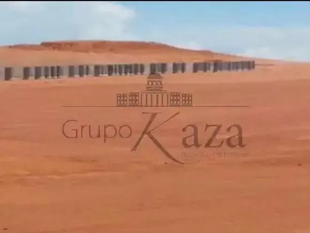 Terreno / Lote para Venda em São José dos Campos/SP Conjunto Residencial Galo Branco
