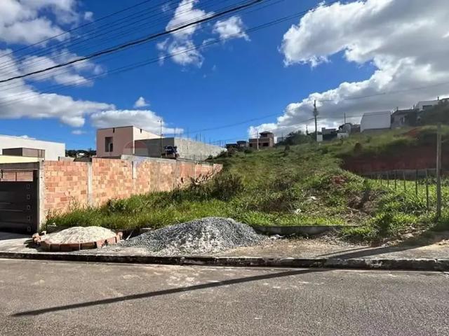 Terreno / Lote para Venda em São José dos Campos/SP Bairrinho
