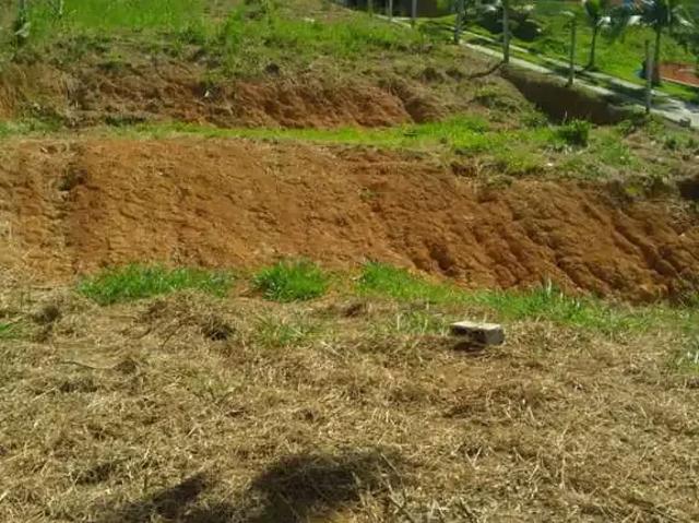 Terreno / Lote para Venda em São José dos Campos/SP Buquirinha