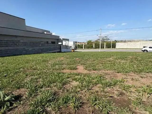 Terreno / Lote para Venda em São José dos Campos/SP Jardim das Flores