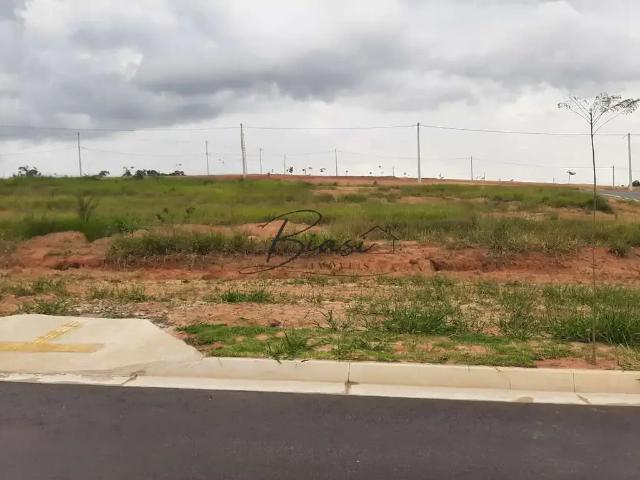 Terreno / Lote para Venda em São José dos Campos/SP Jardim Limoeiro