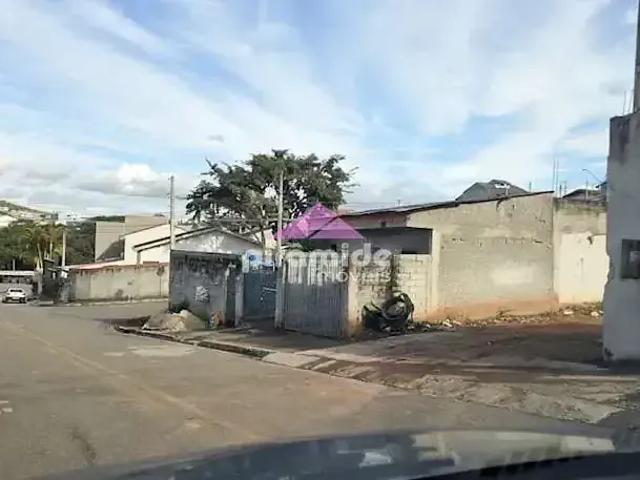 Terreno / Lote para Venda em São José dos Campos/SP Jardim Santa Júlia