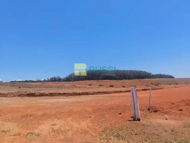 Terreno / Lote para Venda em São José dos Campos/SP Loteamento Floresta