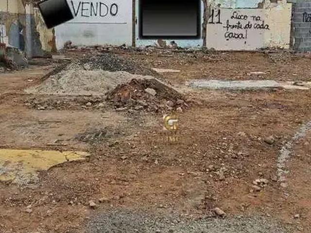 Terreno / Lote para Venda em São José dos Campos/SP Monte Castelo