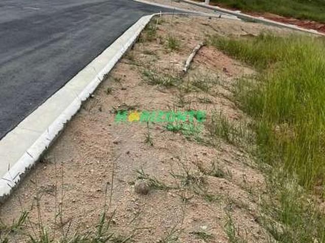 Terreno / Lote para Venda em São José dos Campos/SP Putim