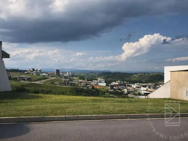 Terreno / Lote para Venda em São José dos Campos/SP Putim