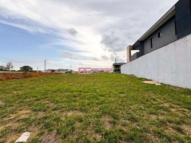 Terreno / Lote para Venda em São José dos Campos/SP Urbanova