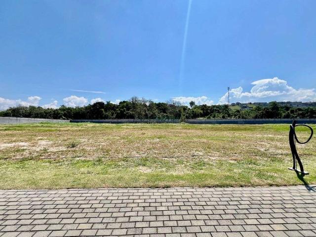 Terreno / Lote para Venda em São José dos Campos/SP Urbanova
