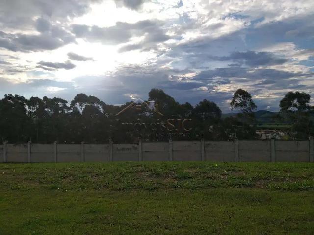 Terreno / Lote para Venda em São José dos Campos/SP Urbanova