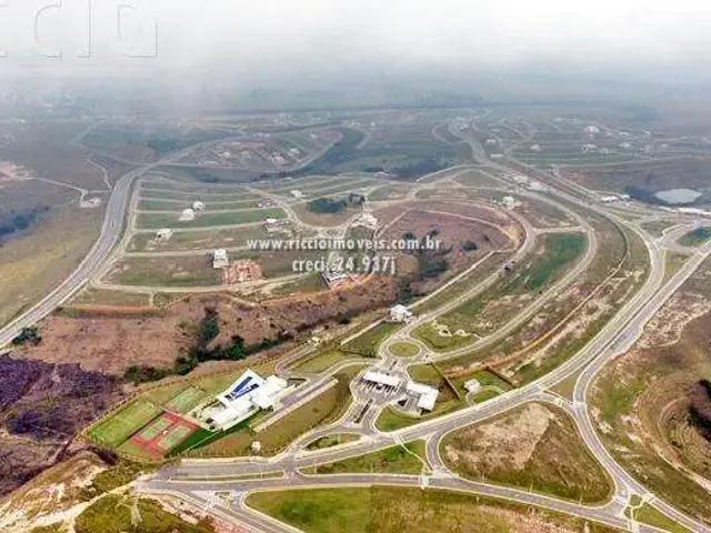 Terreno / Lote para Venda em São José dos Campos/SP Urbanova