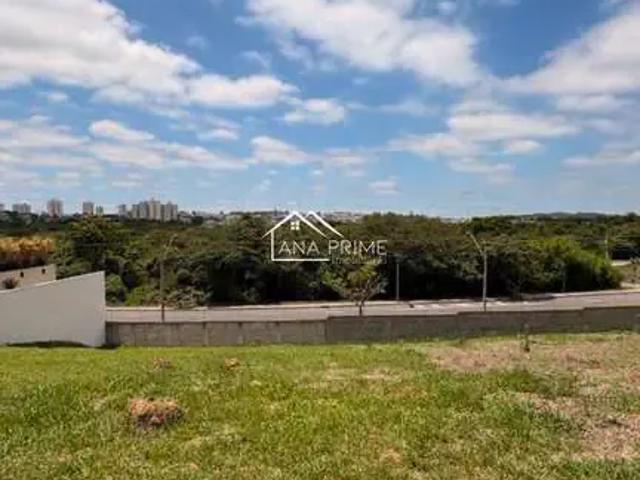 Terreno / Lote para Venda em São José dos Campos/SP Urbanova
