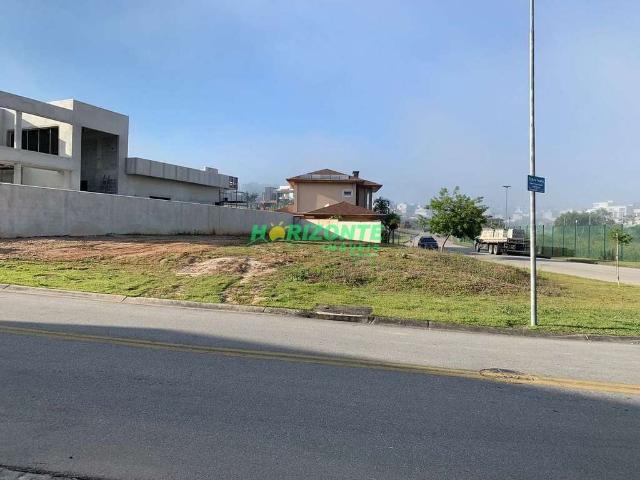 Terreno / Lote para Venda em São José dos Campos/SP Urbanova