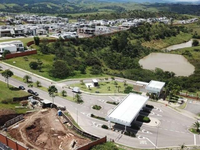 Terreno / Lote para Venda em São José dos Campos/SP Urbanova