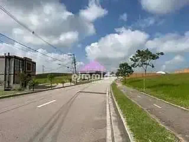 Terreno / Lote para Venda em São José dos Campos/SP Urbanova