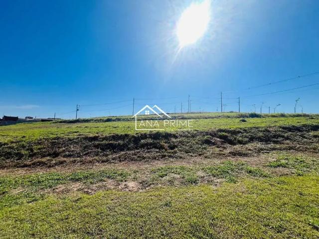 Terreno / Lote para Venda em São José dos Campos/SP Urbanova
