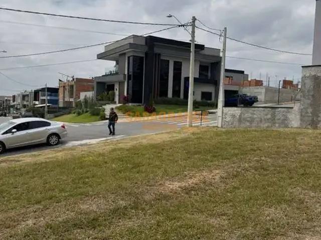 Terreno / Lote para Venda em São José dos Campos/SP Urbanova