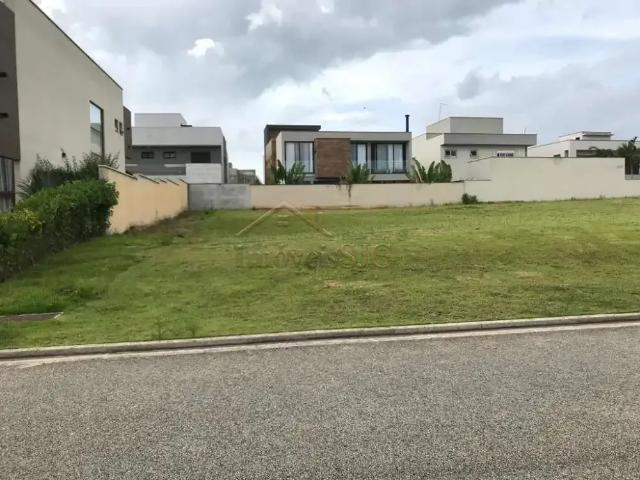 Terreno / Lote para Venda em São José dos Campos/SP Urbanova