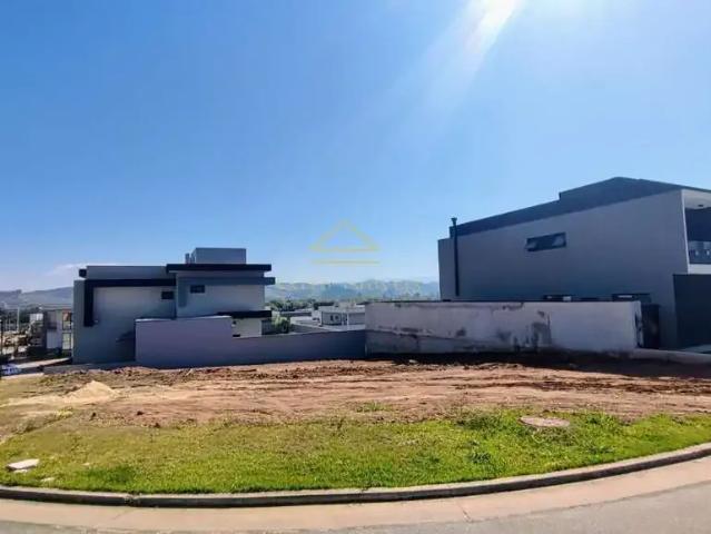 Terreno / Lote para Venda em São José dos Campos/SP Urbanova