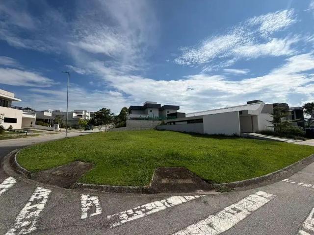 Terreno / Lote para Venda em São José dos Campos/SP Urbanova