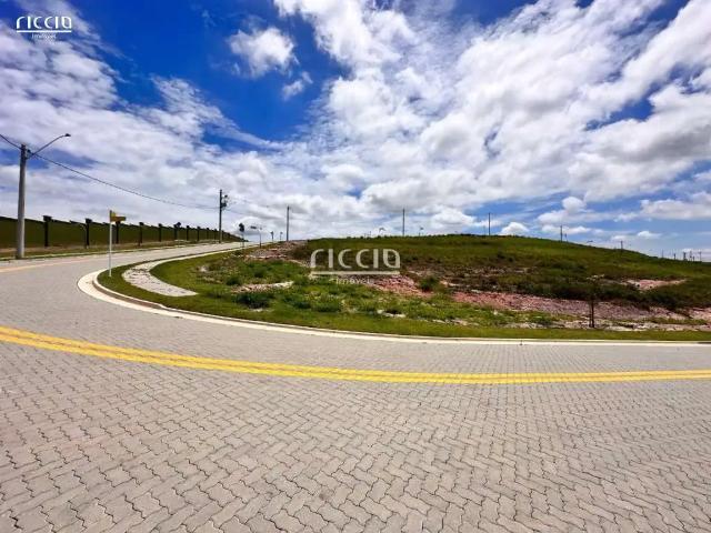 Terreno / Lote para Venda em São José dos Campos/SP Urbanova