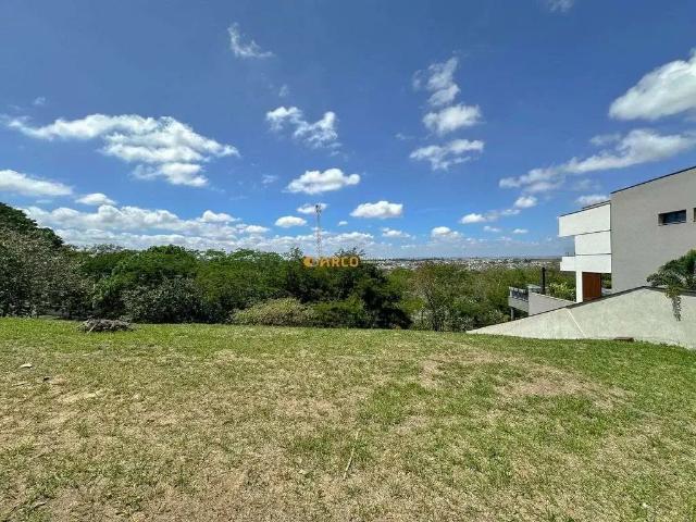 Terreno / Lote para Venda em São José dos Campos/SP Urbanova