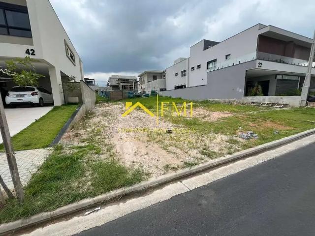 Terreno / Lote para Venda em São José dos Campos/SP Urbanova VII