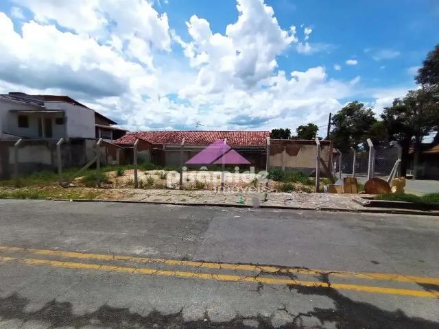 Terreno / Lote para Venda em São José dos Campos/SP Vila Maria