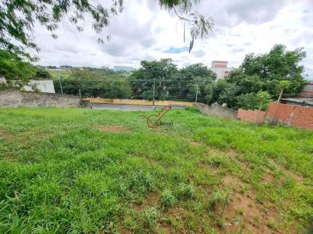Terreno / Lote para Venda em São José dos Campos/SP Vila São Benedito