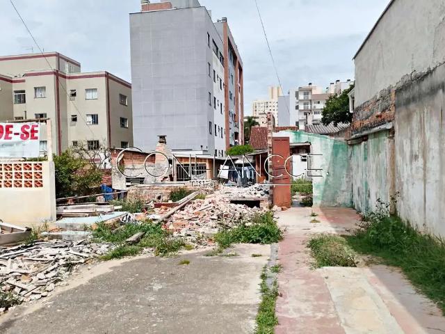 Terreno / Lote para Venda em São José dos Pinhais/PR Centro