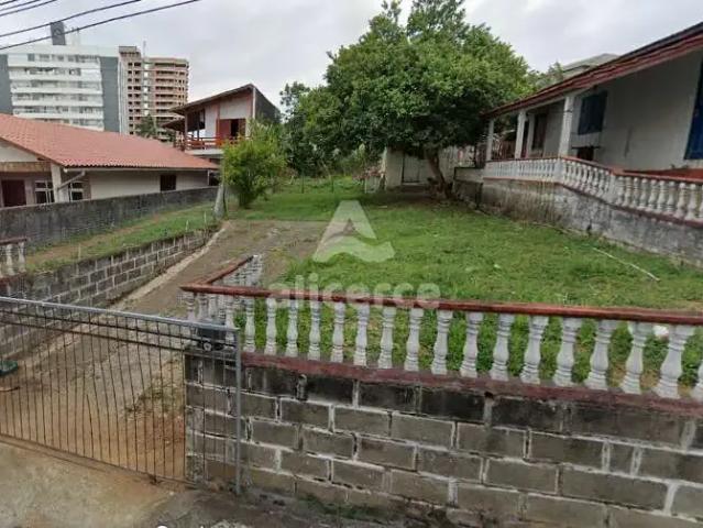 Terreno / Lote para Venda em São José/SC Barreiros