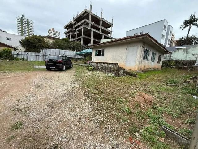 Terreno / Lote para Venda em São José/SC Barreiros